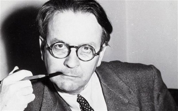 Raymond Chandler – Midnight Oil Studios